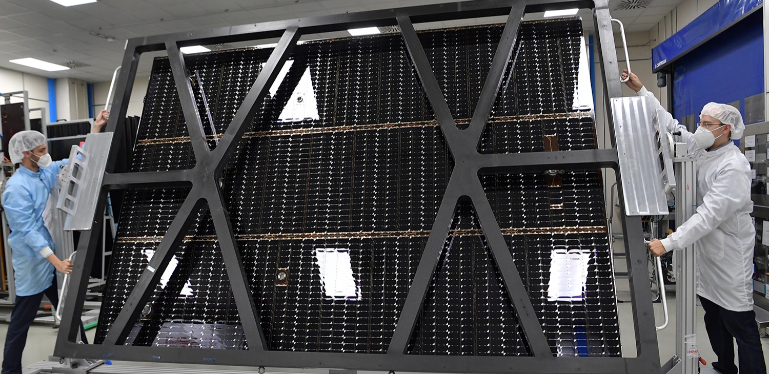 Solar panels for space applications: leading players in the success of ...