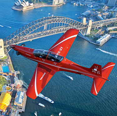 Finmeccanica to provide communications for new Australian PC-21 ...