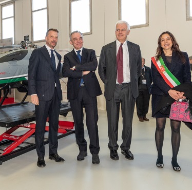 Leonardo opens a new facility in Pisa and unveils its enhanced AWHERO ...