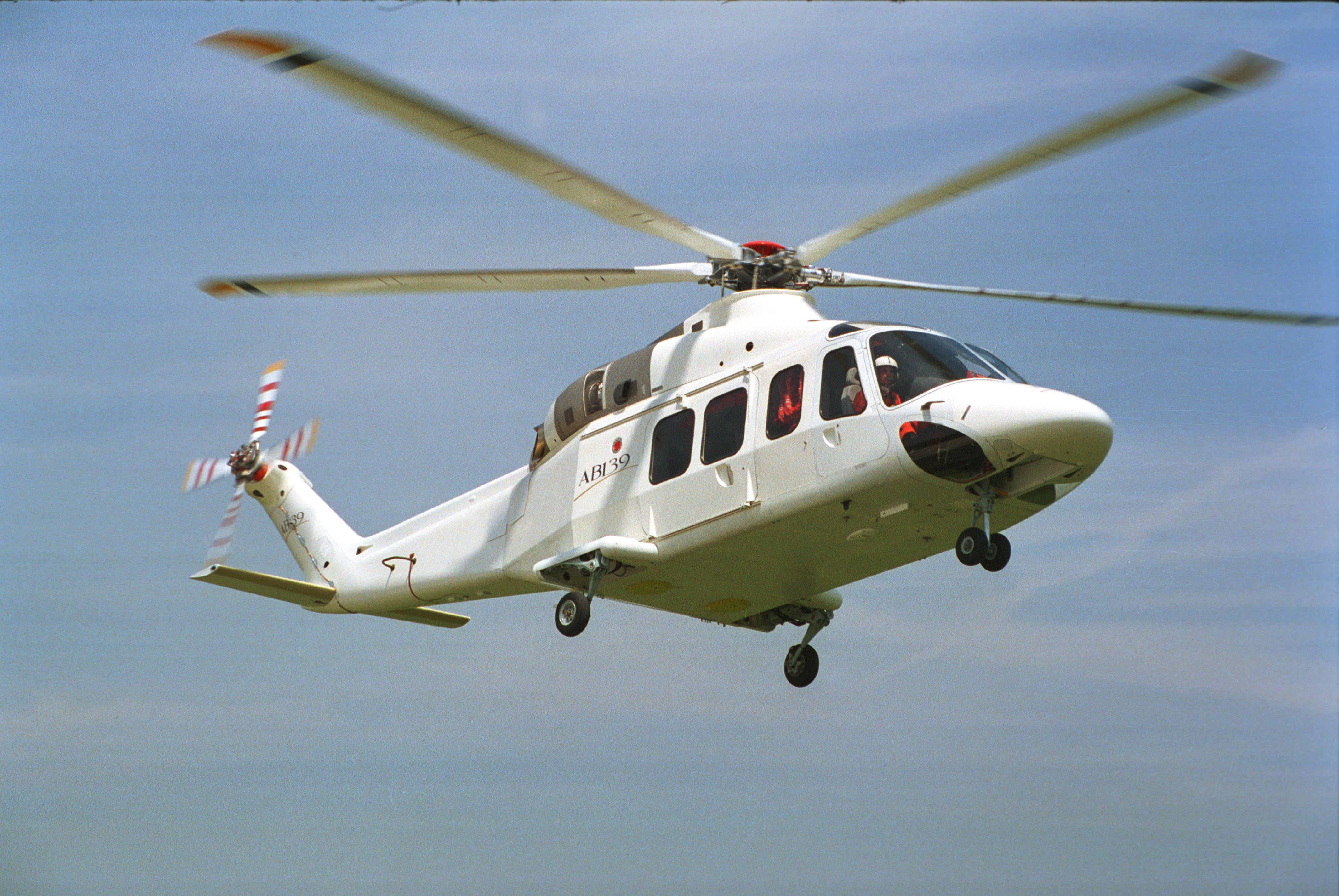 Leonardo celebrates the AW139 helicopter’s 20th anniversary of its 1st ...