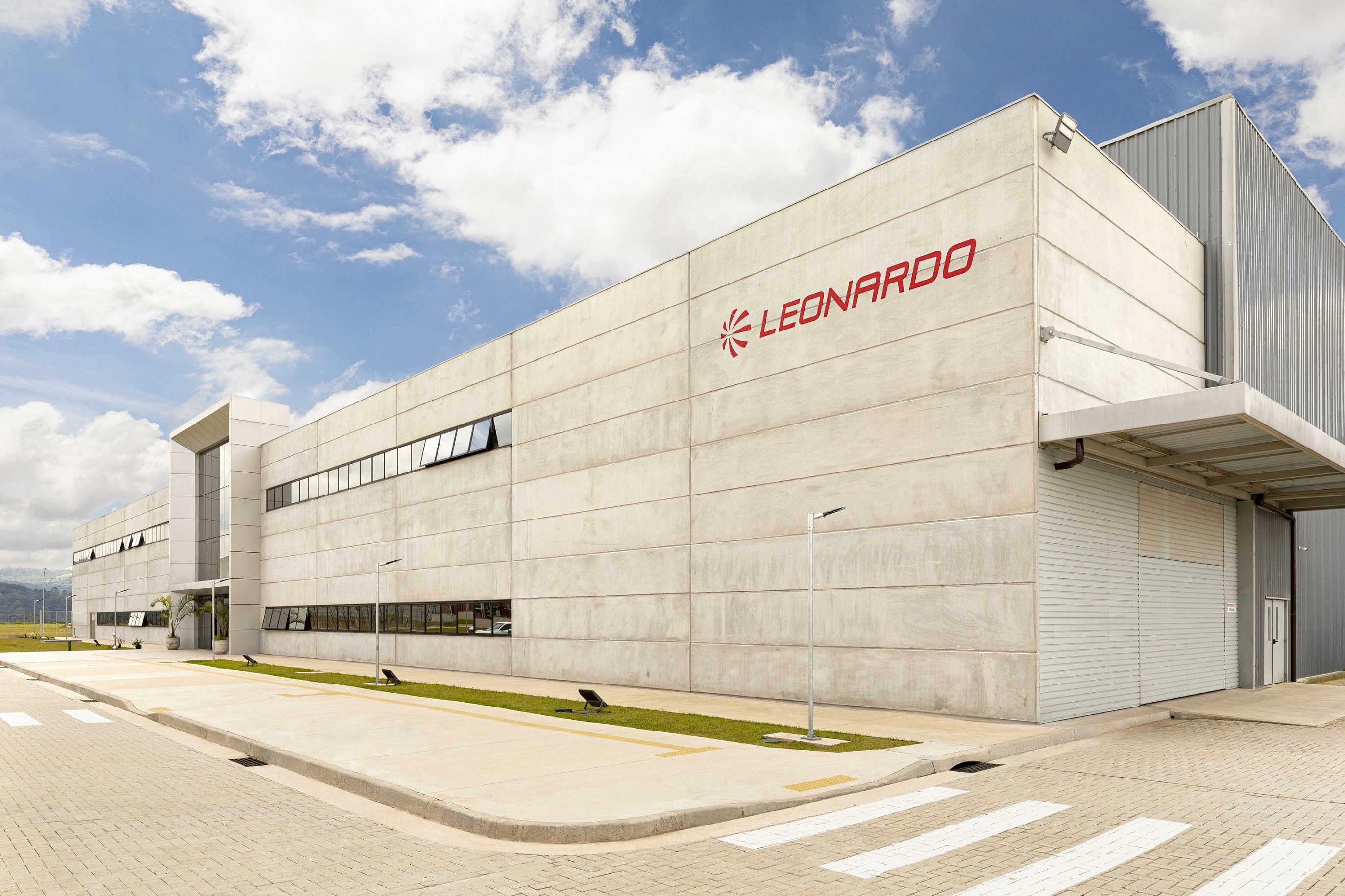 Leonardo: new Helicopter Service and Logistics Centre in Brazil ...