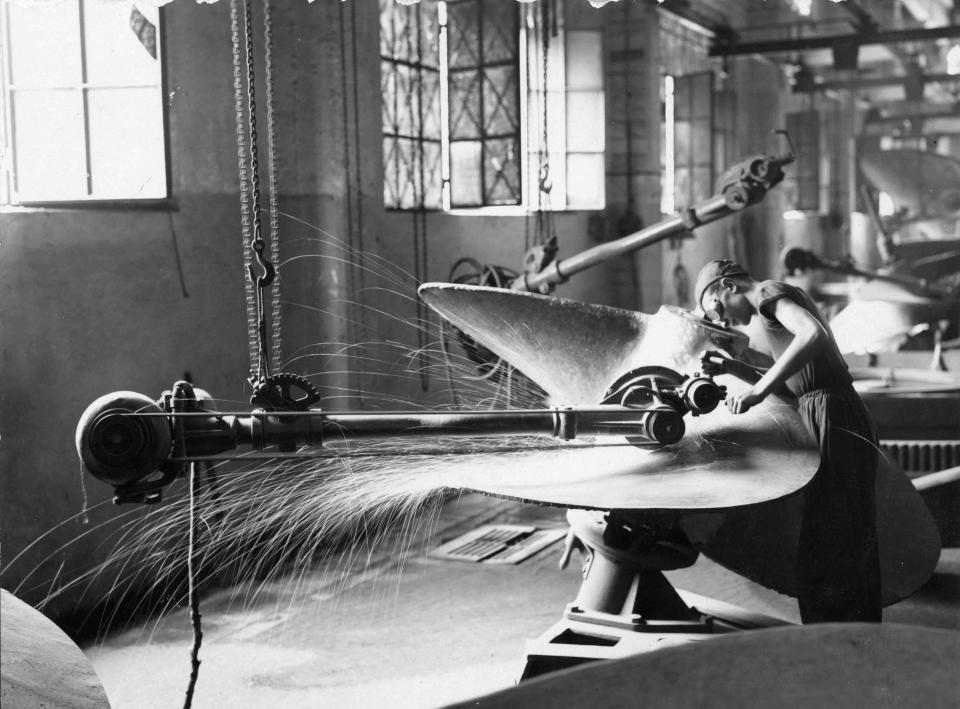 1948 - 1959 | Leonardo